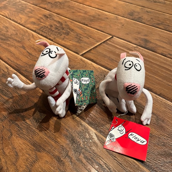 Hallmark | Other | Hallmark Floyd Plush Figures Set Of 2 | Poshmark